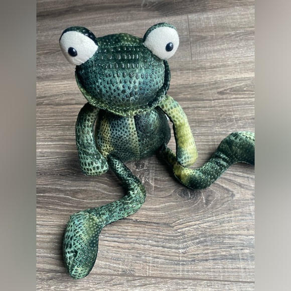 Jellycat | Toys | Jellycat Kooky Frank Frog Rare From Pet And Smoke ...